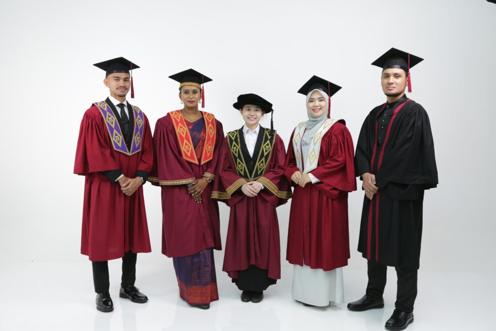 CONVOCATION ATTIRE | Academic Management Division (AMD)
